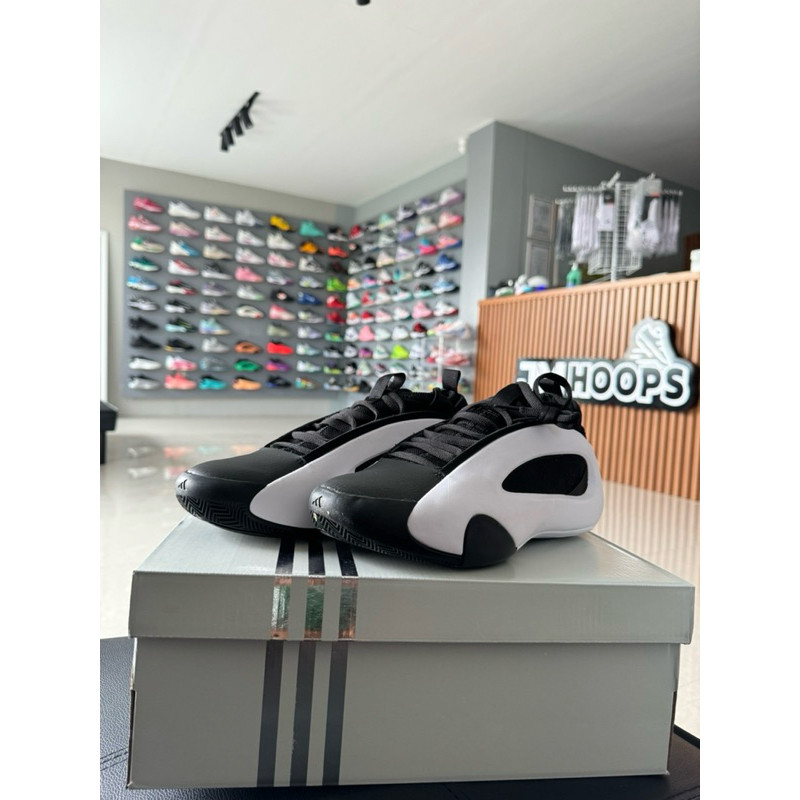 HARDEN VOLUME 8 BASKETBALL SHOES BY JM HOOPS WITH FREE SOCKS | Shopee ...
