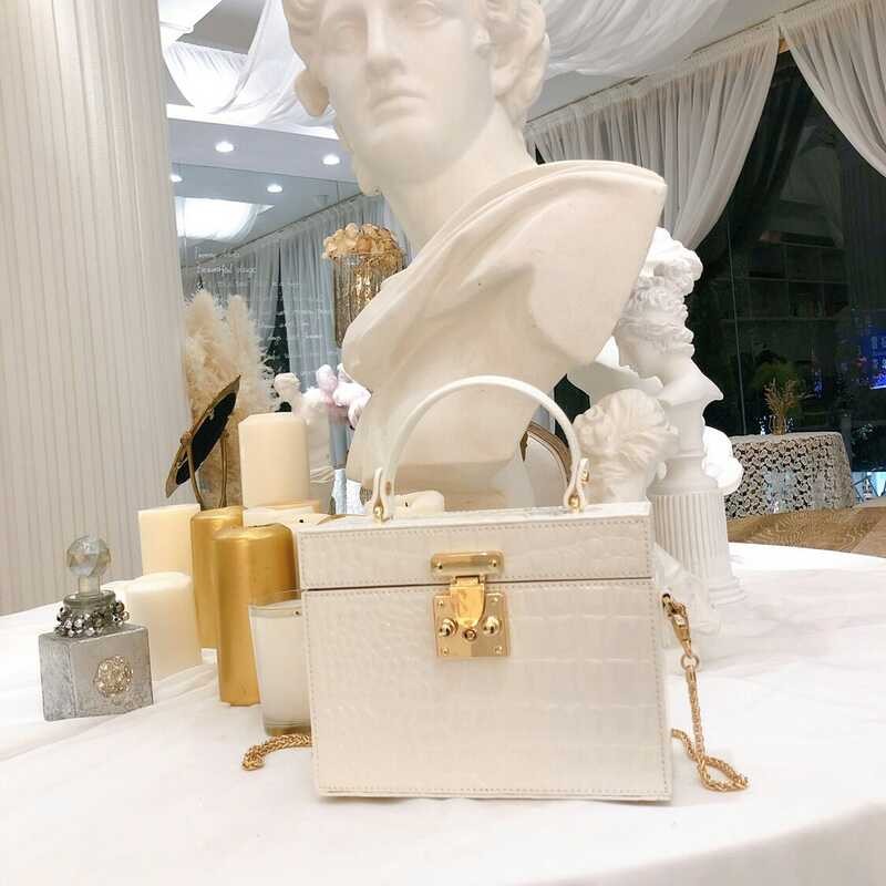 Cc 2021 Tag-Init Bagong Babae Korea Lock Box Maliit Na Square Web ...