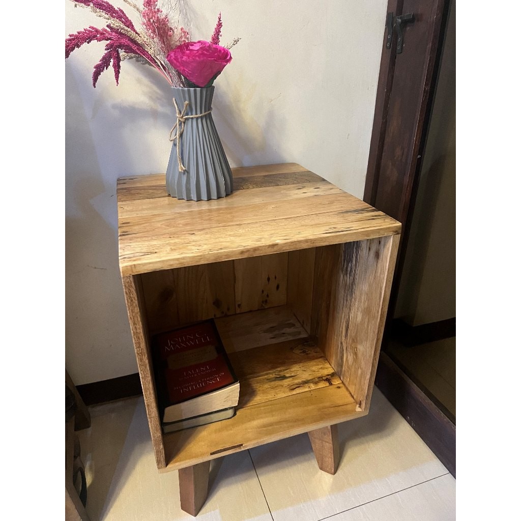 Modern Minimalist Solid Wood Square Side Table/ Bedside Table | Shopee ...