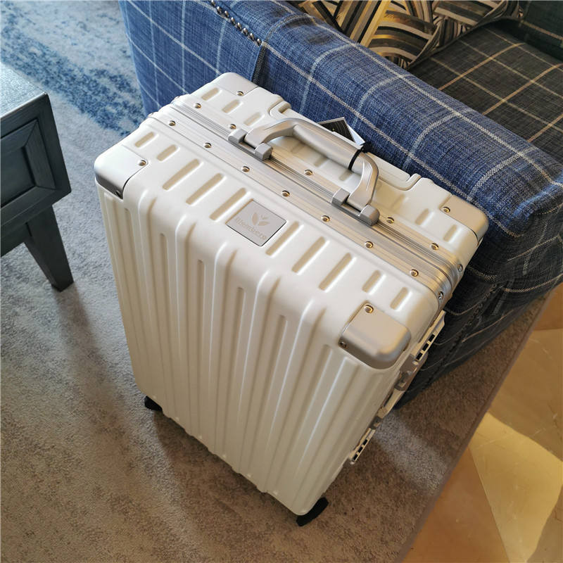 Japanese Pc Aluminum Frame Suitcase Hinomoto Silent Wheel Trolley Case ...