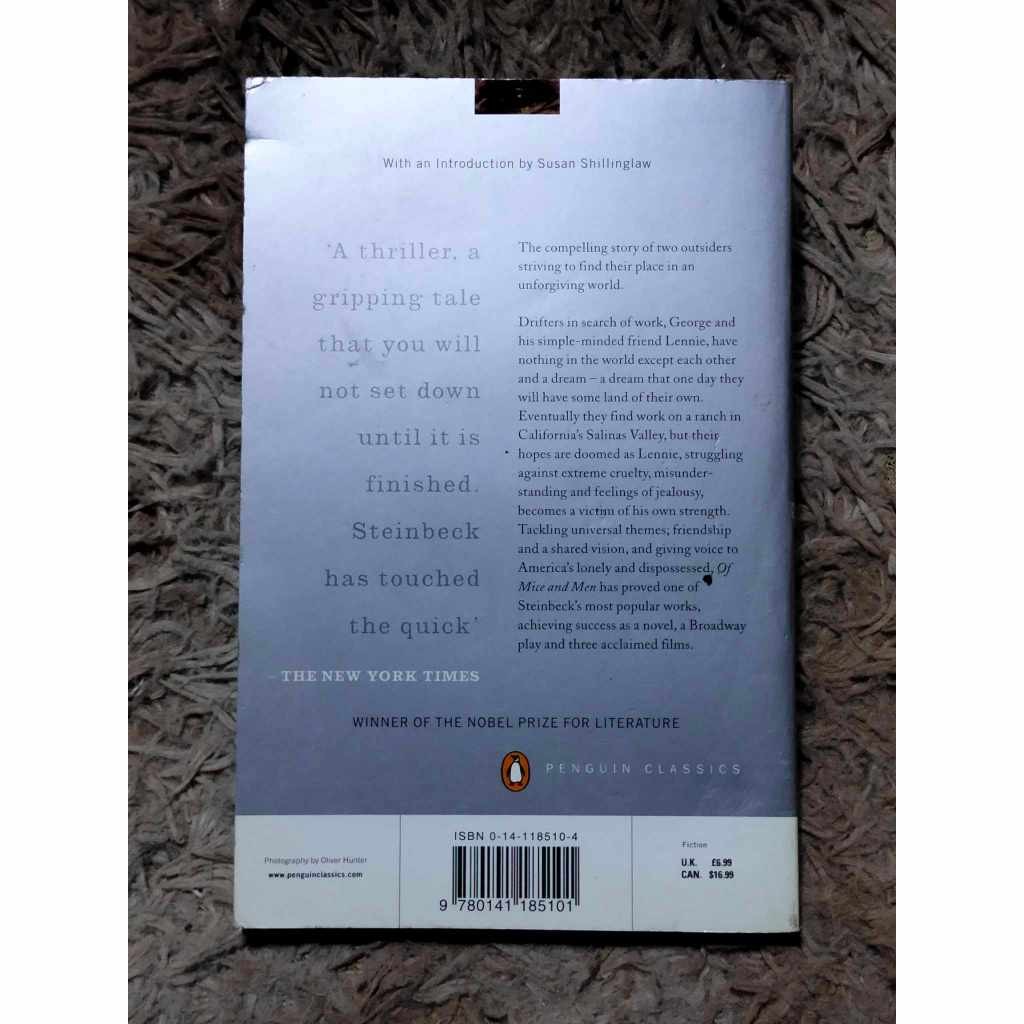 ♞OF MICE AND MEN by JOHN STEINBECK / Penguin Classics (Paperback ...
