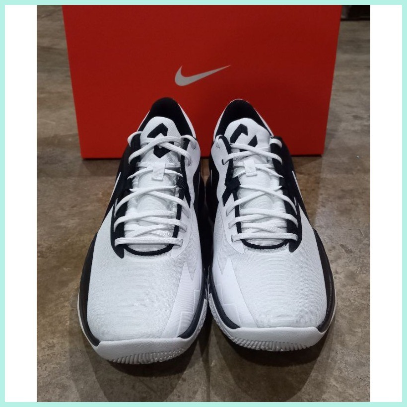 Nike Precision 6 "Panda" | Shopee Philippines