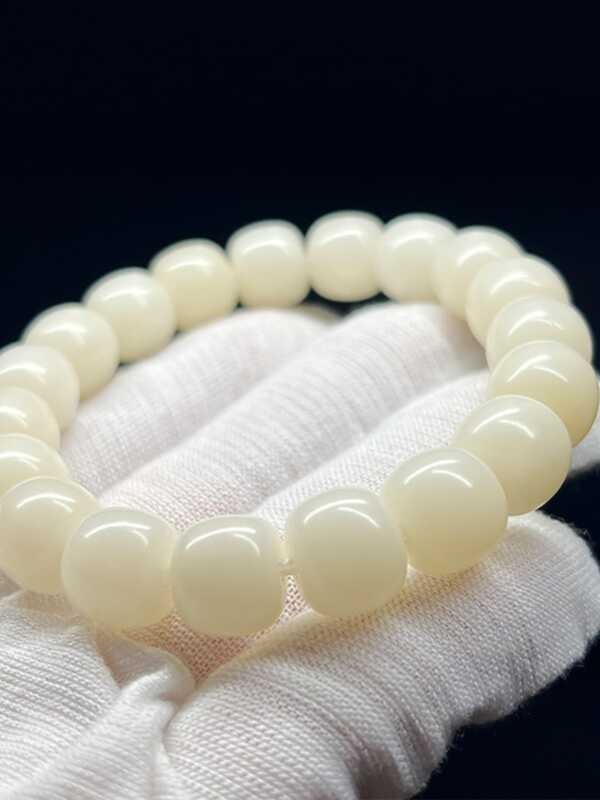 Jade Bodhi White Bead Bracelet for Wrapping Around Finger, Natural ...