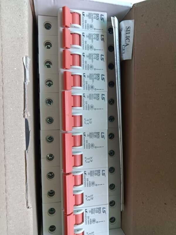 Orihinal Bagong Na LS Power Generation Miniature Circuit Breaker BKN 1P D10 | Shopee Philippines