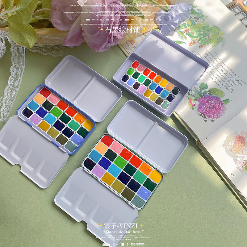 Holbein Watercolor Packing Yuko Higuchi 24 Colors Red Black Box 12 ...