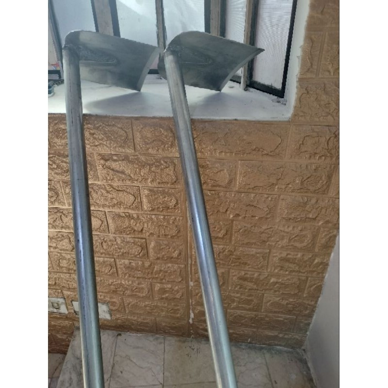 GARDEN HOE 4 ft. STEEL HANDLE SET(ASAROL) HEAVY DUTY | Shopee Philippines