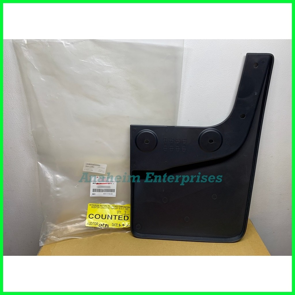 ۞ Mitsubishi L200 Triton Strada 2019 - 2023 Mud Guard Rear Left Hand ...