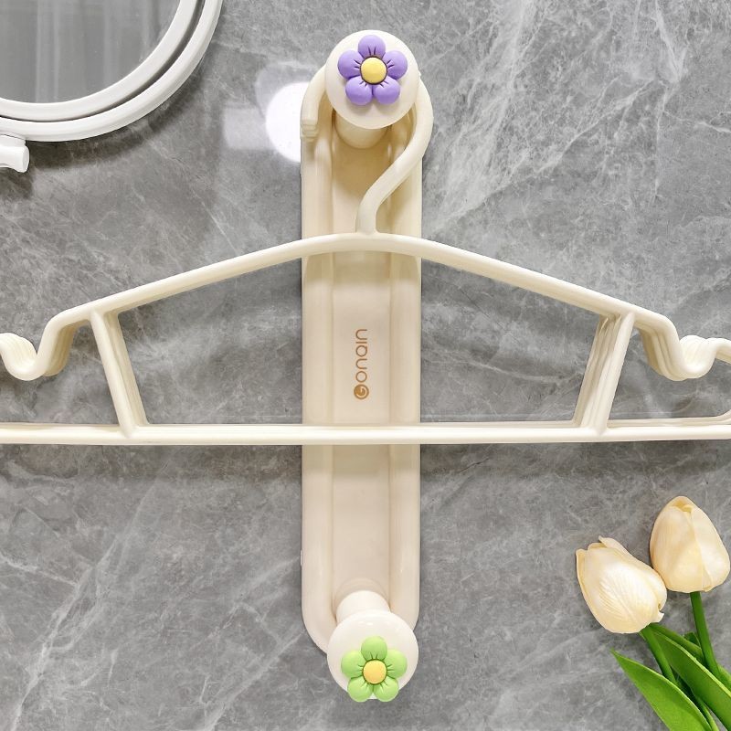 Telescopic storage rack//// Household Clothes Drying Rack Storage ...