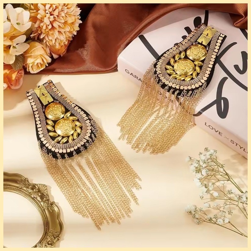 Metal Tassel epaulette Clothing Shoulder Brooches Badges Shoulder Mark ...