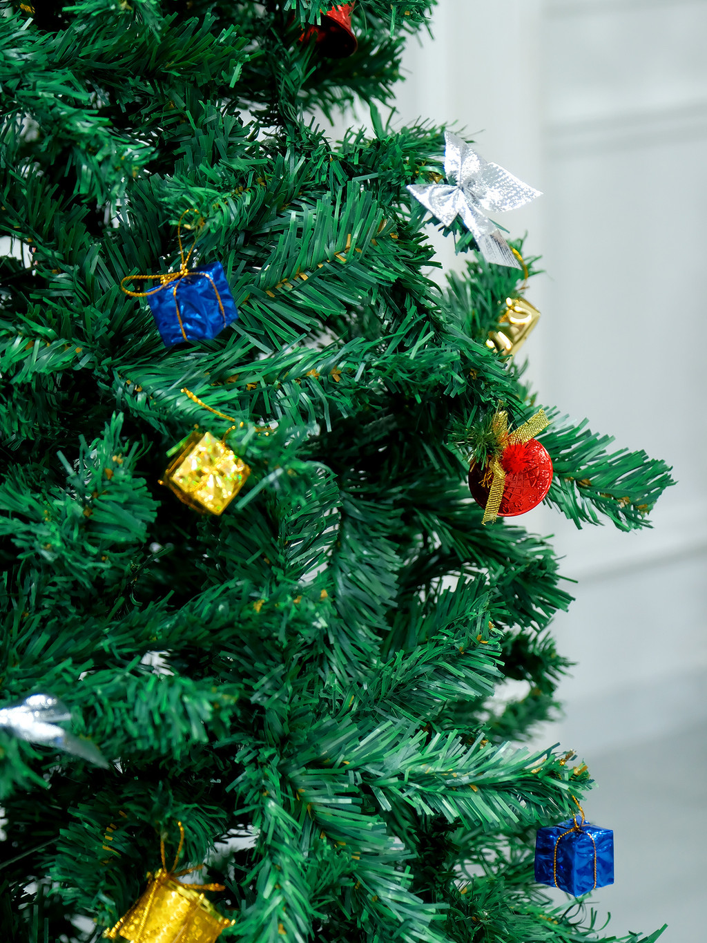 NUVOX Christmas Tree PVC Material 4ft/5ft/6ft/7ft/8ft Artificial Full ...