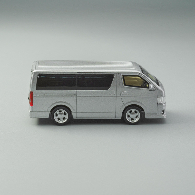 MASDI 1/64 TOYOTA HIACE 2010 Diecast car Car Model Simulation Alloy ...