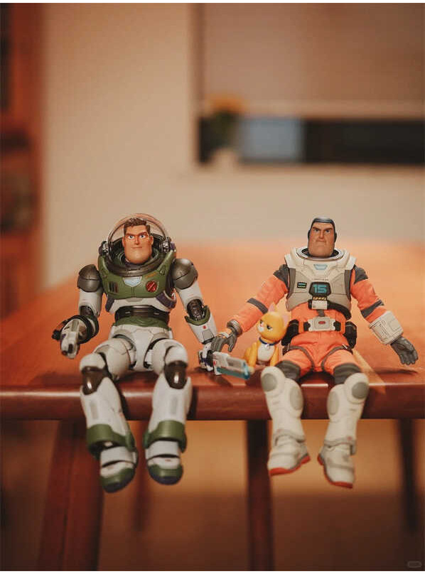 E6c Gong Original Buzz Lightyear Collectible - Pixar's Toy Story Action ...