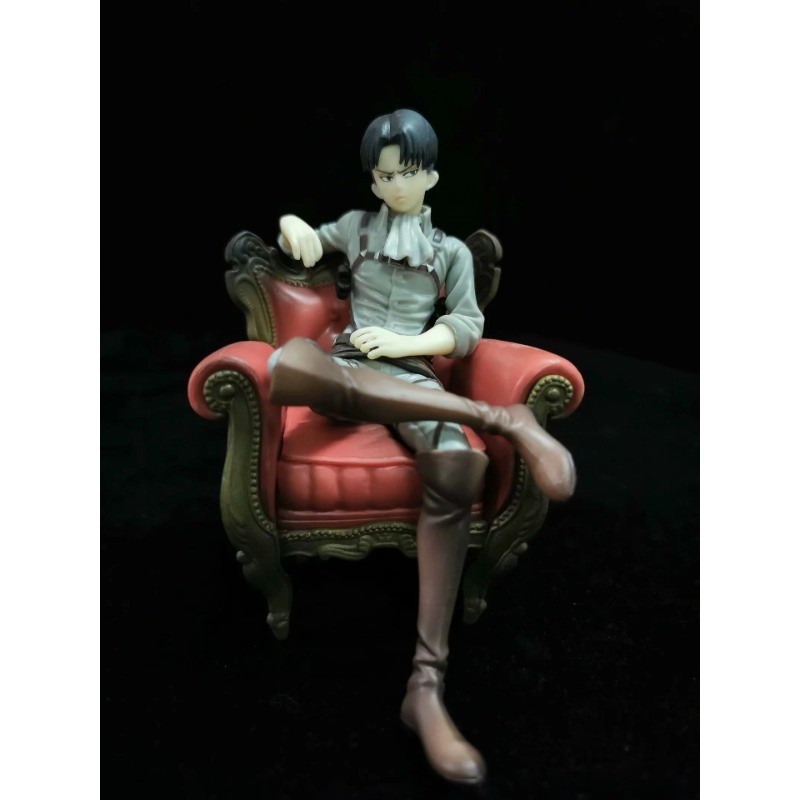 Anime Attack On Titan Sofa Sitting Position Levi Ackerman Mikasa ...