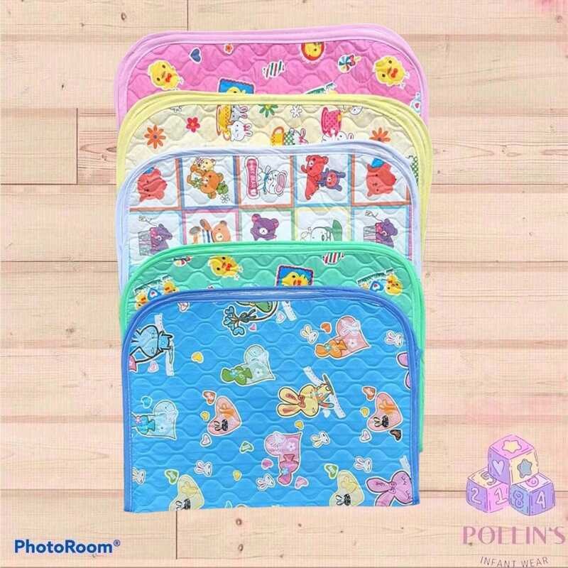 (Plastic Changing Mat Mat) Diaper High Quality Available Boys And Girls ...