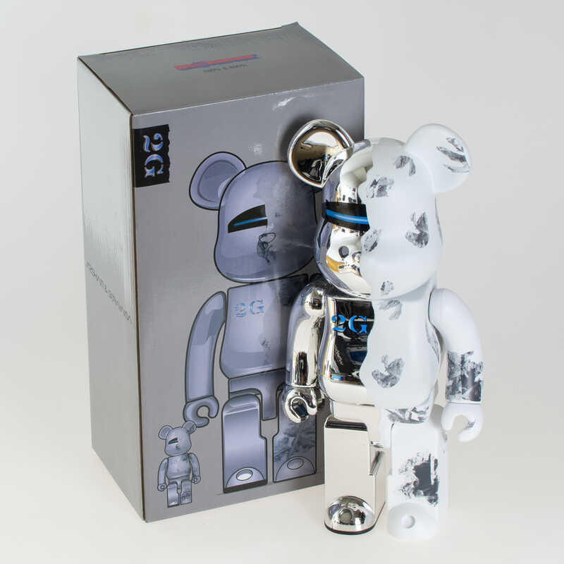 Bearbrick marahas na bear ornament bahay surfing electroplating guwang ...