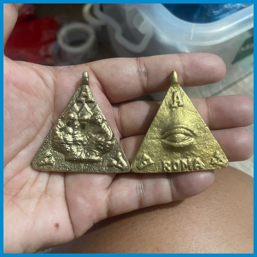 Tatlong Persona Trespico Medalyon | Shopee Philippines