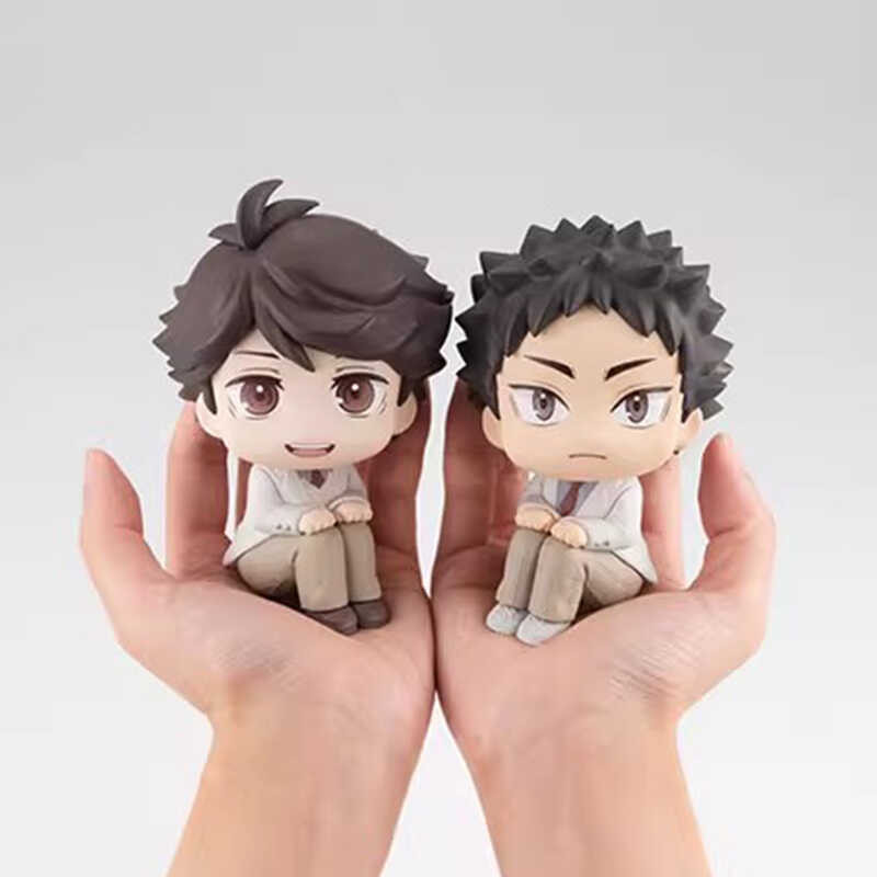 Haykyuu 9 Figures Oikawa Tooru Action Figure Iwaizumi Hime Look Up ...