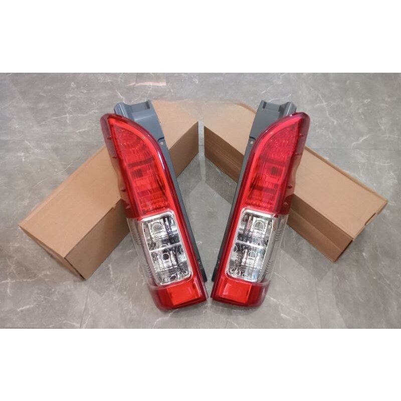 Hiace Tail light Tail lamp Toyota Hiace Commuter 2014-2018 Toyota HiAce ...