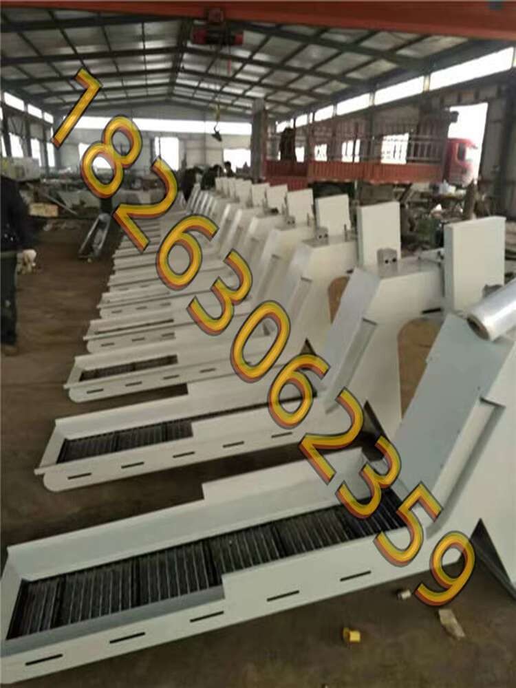 CNC machining center lathe chain plate centralized assembly line chip ...