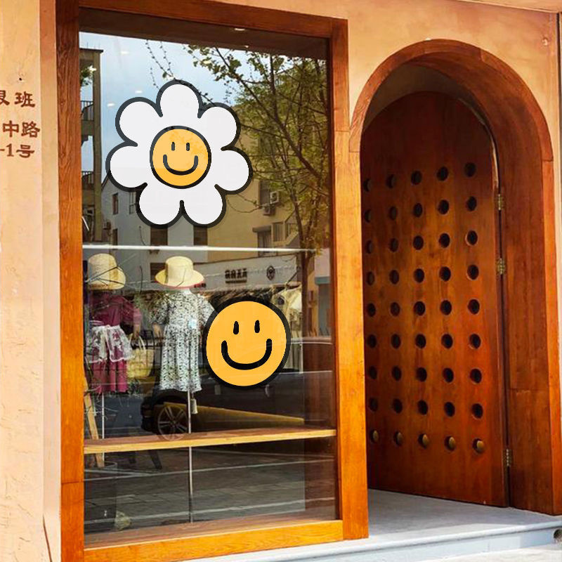 ins Internet Celebrity Small Flower Smiling Face Stickers Clothing ...