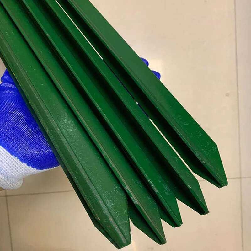 Triangular Star-D Solid Column Wire Mesh Pole Rust Proof Tle Y-Cast ...