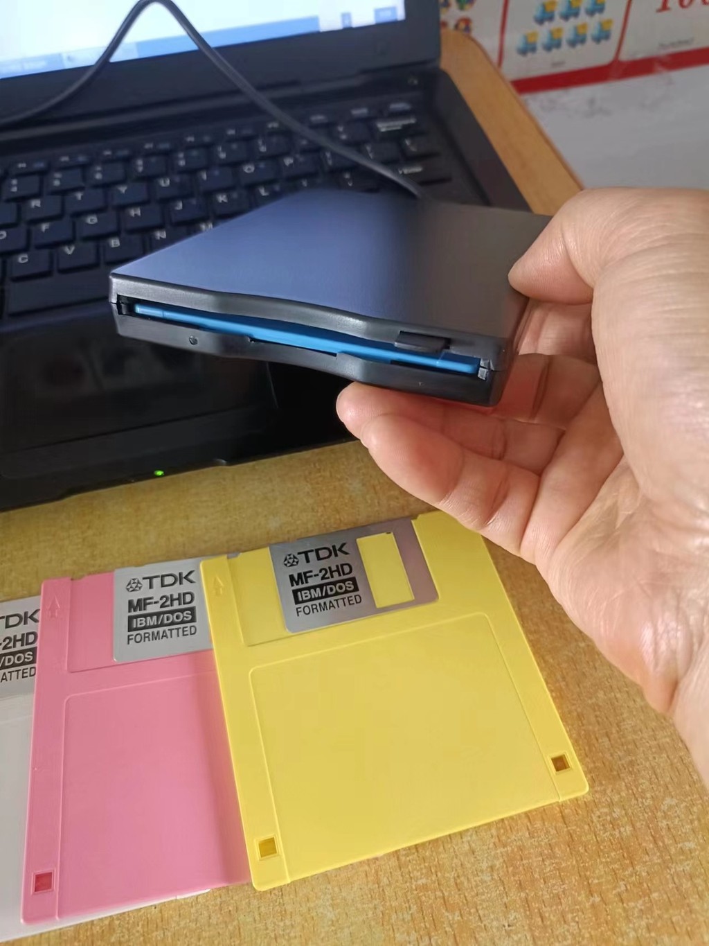 (In transit) USB external FDD computer universal 3.5-inch 1.44M floppy ...