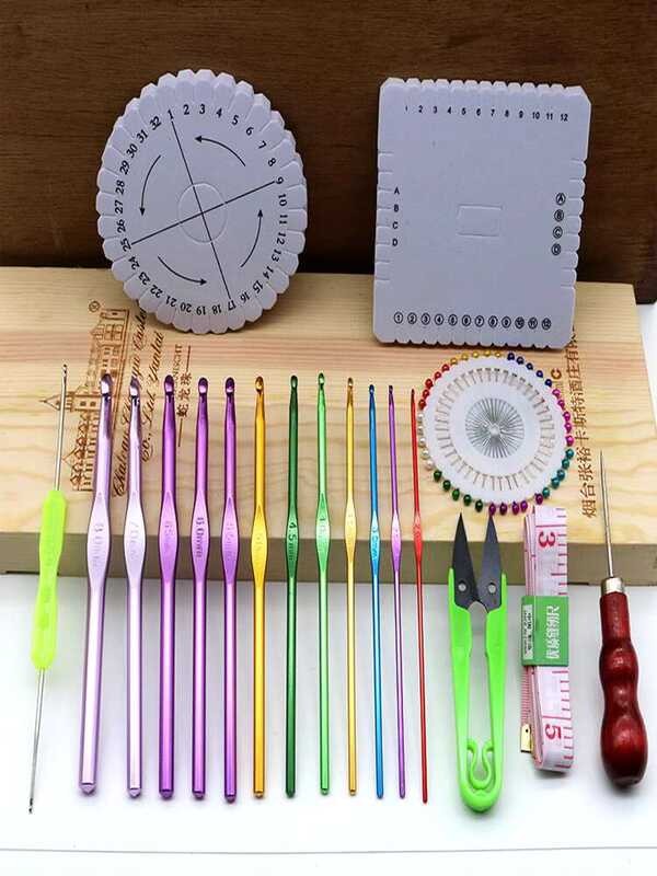 Equipment: Multicoloured silver metal crochet hook set, DIY disk cutter ...