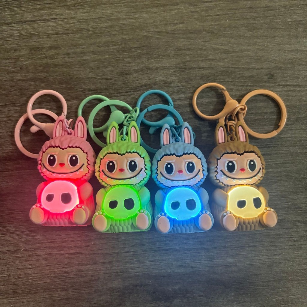 Stayyoung #K03 Labubu POP MART keychain, hold the light, turn on the ...