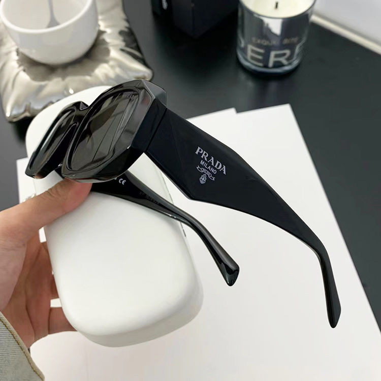 PRADA's New P Family Sunglasses P17 Xiaohongshu Internet Celebrity ...