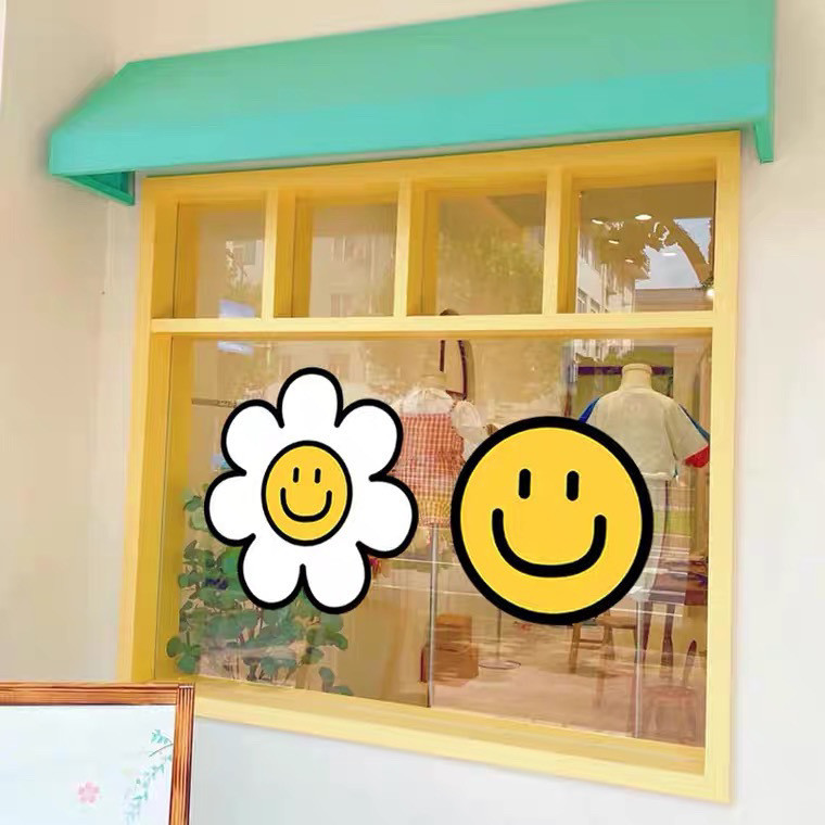 ins Internet Celebrity Small Flower Smiling Face Stickers Clothing ...