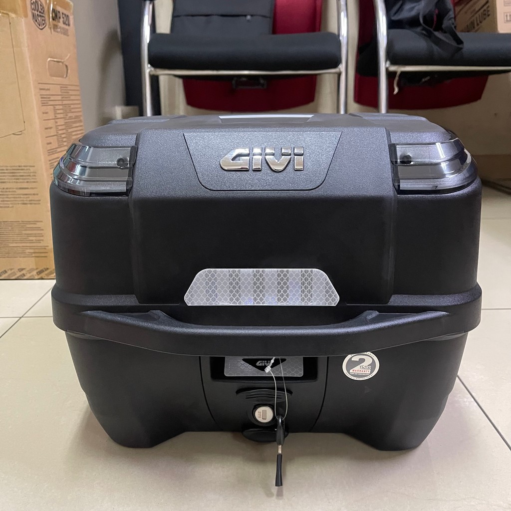 GIVI BOX B33N2M 33 LITRE ATLAS MONOLOCK TOPCASE BLACK SMOKE GIVI TOP BOX GIVIBOX NEW B33N B33N2 ...