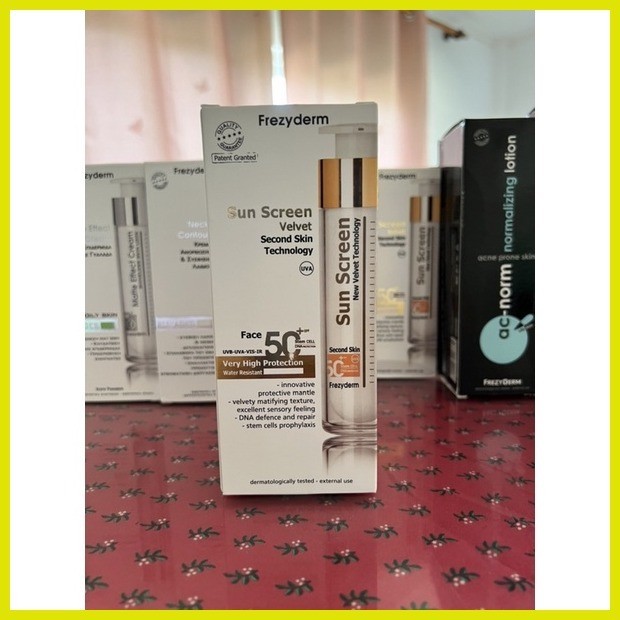 Frezyderm Sun Screen Velvet Face Cream SPF 50+ (CLEAR) | Shopee Philippines