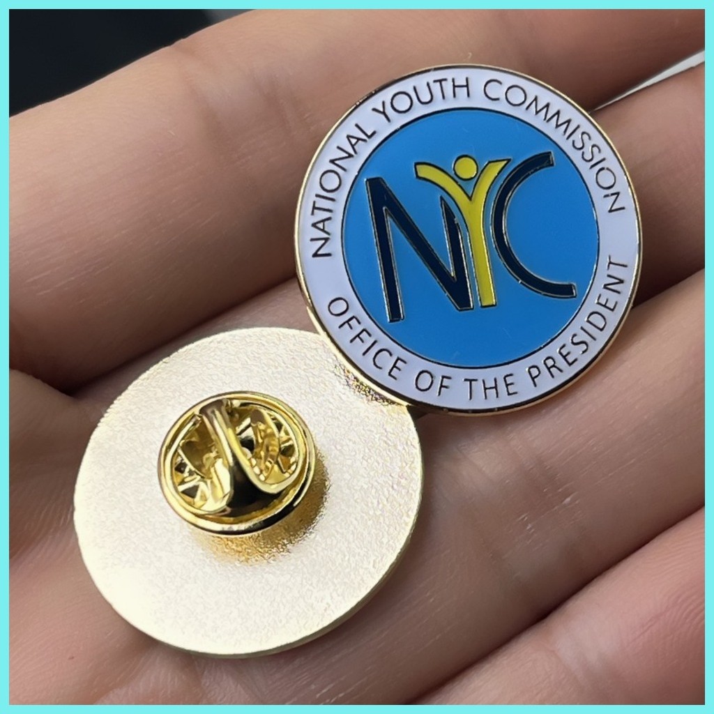 ⌚ ↓ Fashion Accessories NYC Collar Pin Lapel Pin Enamel Gold Plated Pin ...