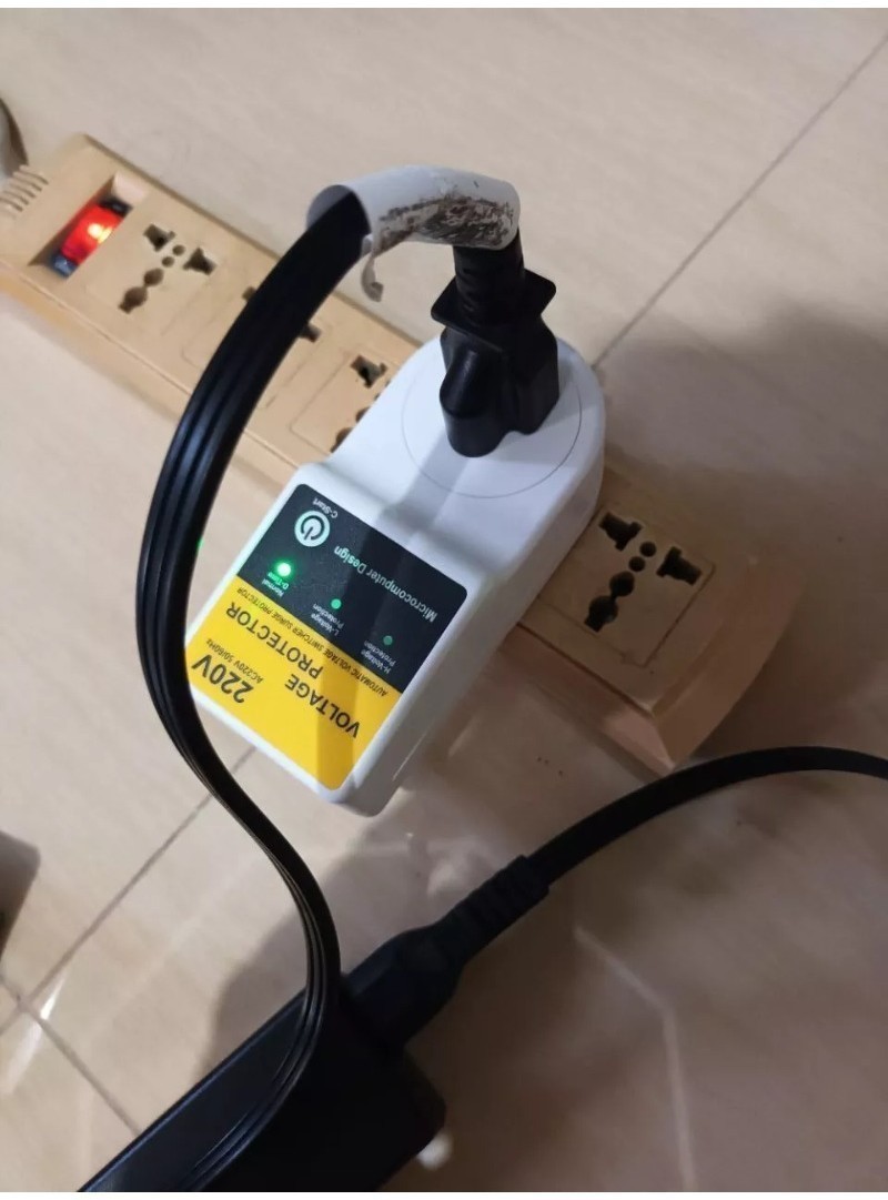 220V Power on Delay Voltage/Power Surge Protector 3500W 20A Automatic Voltage Switcher Surge ...