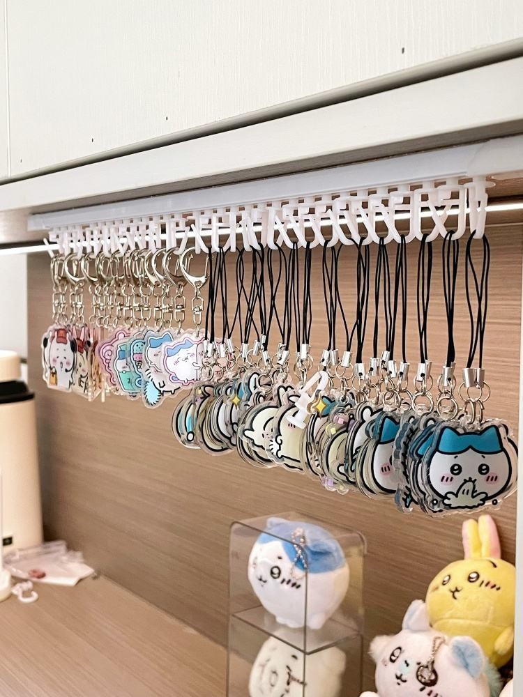 Keychain Storage Rack Hang Wall Hanging Slide Rail Jiikawa Tanimi ...