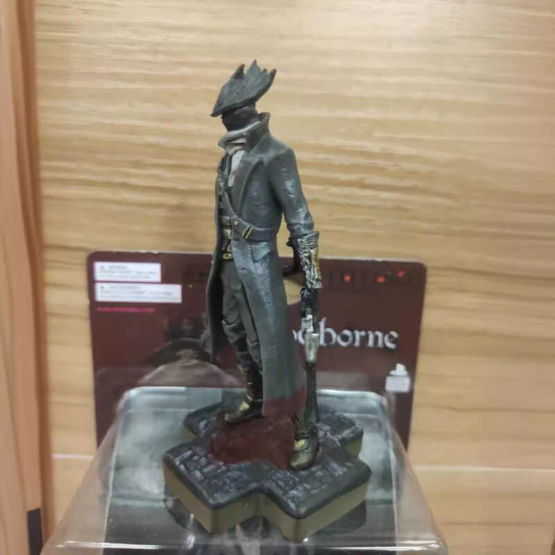 Bloodborne Curse: Old Hunter Bloodborne Curse: Hunter Handheld Desktop ...