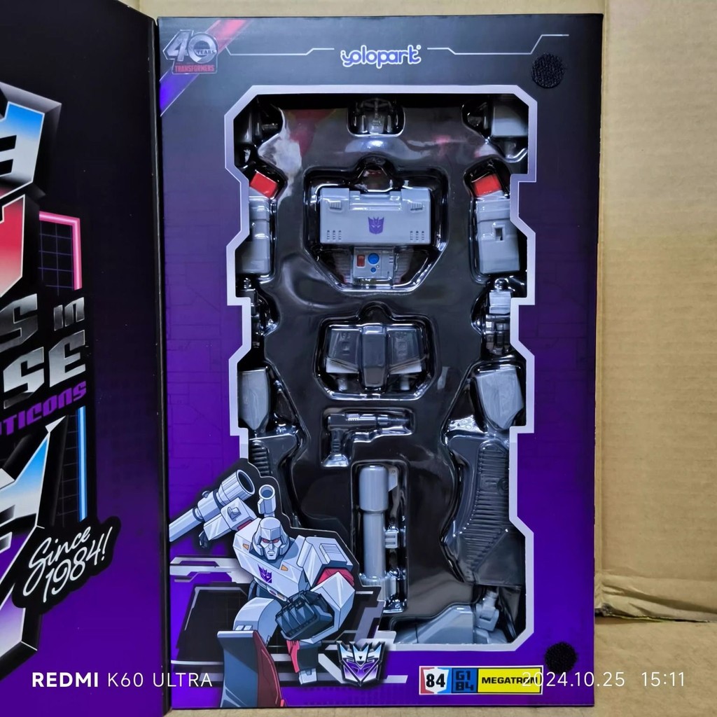 59 Hasbro Limited Edition Transformers Pre Assembled Mobile Model G1 ...