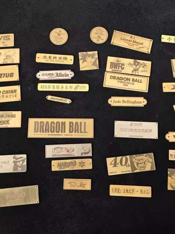 Handmade model, character specimen design, metal nameplate, Gundam ...