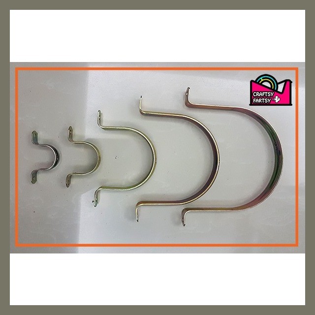 ∧ (PER PACK)Universal Clamp/Saddle Clamp for EMT IMC RSC GI Conduit and ...