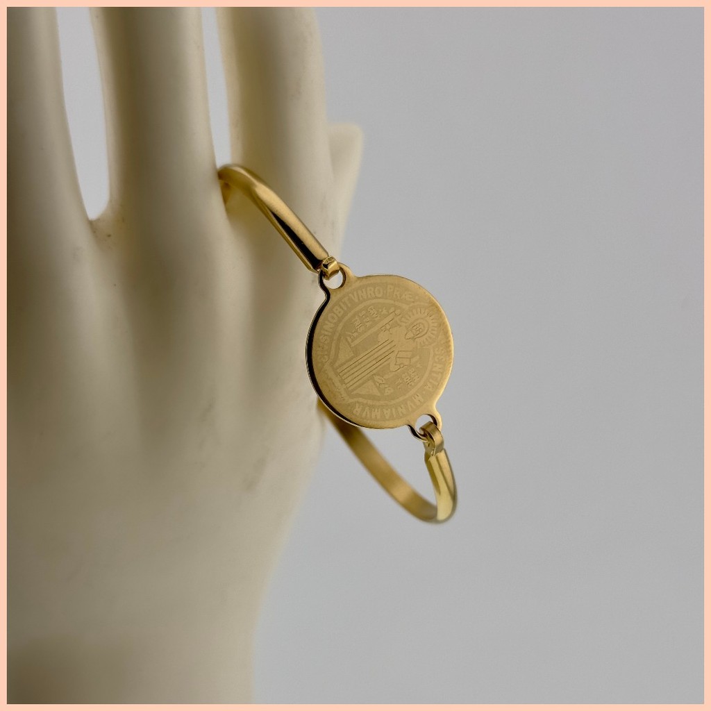 ☪ ♝ ۩ Blessed Saint Benedict Flat Bangle Bracelet (Original PVD 18k ...