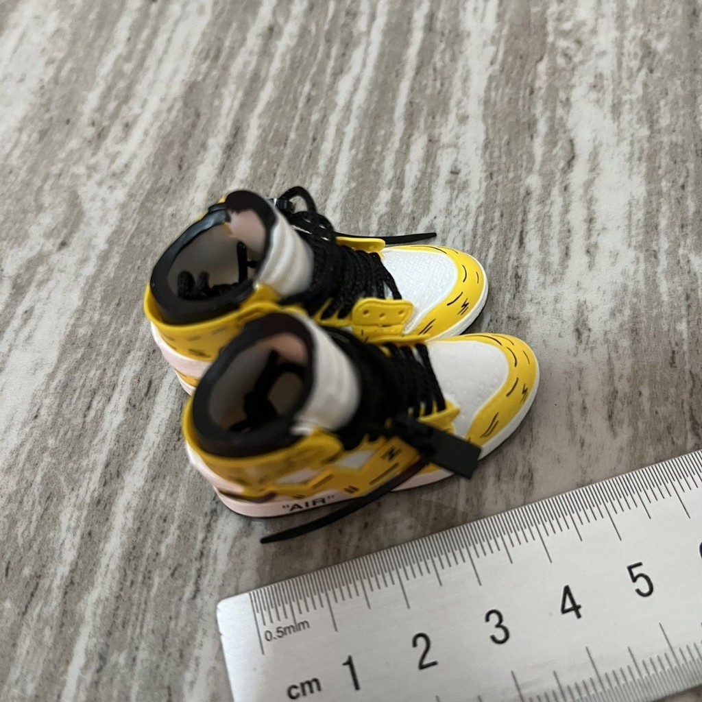1/6 Soldier Sports Shoes Mini Shoe Model Hollow Basketball Shoes ...