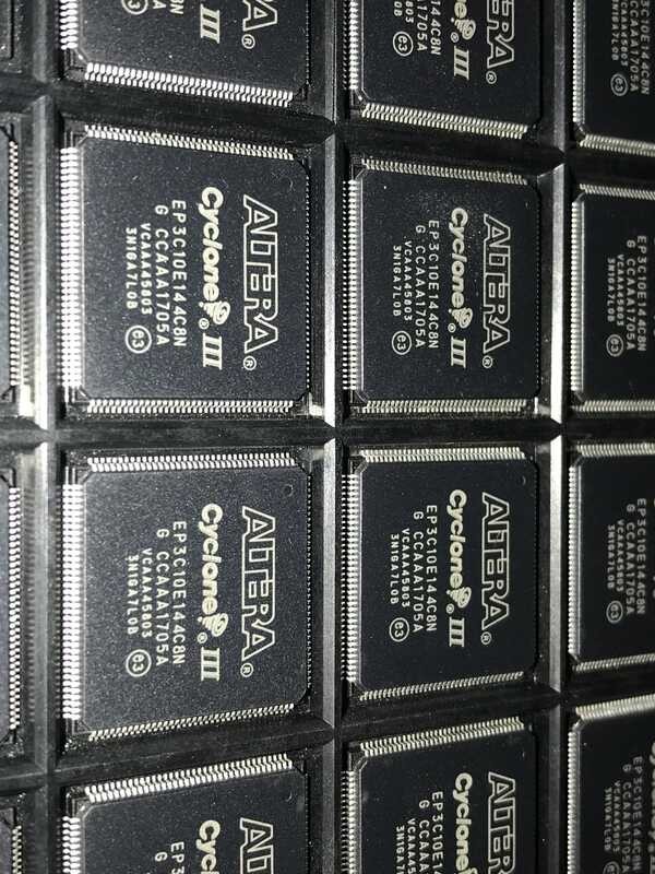 Ep3c10e144c7n Ep3c10e144c8n Ep3c10e144i7n Qfp144 Integrated Circuits ...