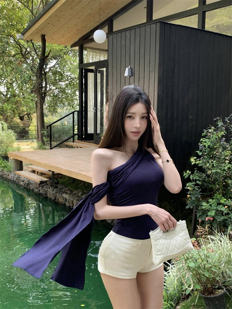 Women's off-shoulder Crop T-shirt Cuff Streamer Waist Design French ...