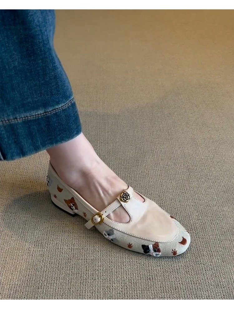 Fashion Round-Toe Women's Low Heels(1-3cm)Rubber Buckle Strap Chunky ...