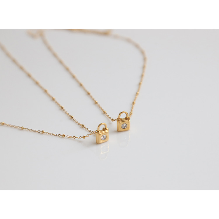 New Inlaid Diamond Small Lock Necklace• Waterproof Non-Tarnish • 18K ...