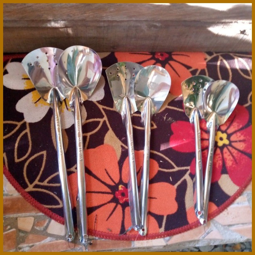 Stainless steel sandok and sianse (1 set includes 1 pc of sandok and 1 ...