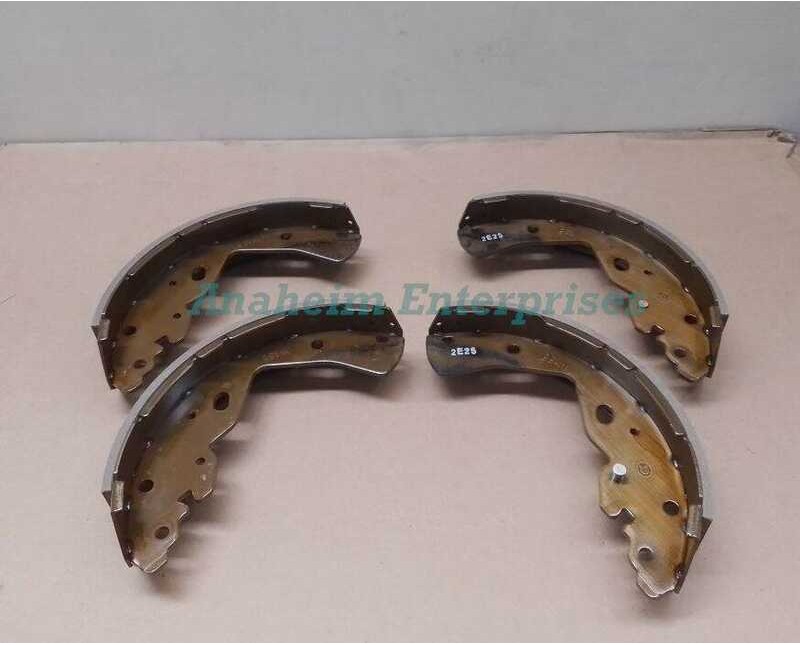 LY Nissan Navara Calibre Np300 Brake Shoe - D4060-4Ja0a | Shopee ...