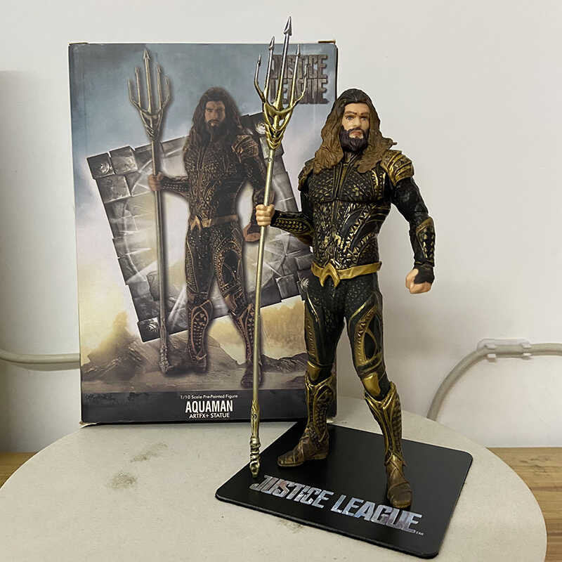 Aquaman ARTFX Action Figure Flash Cyborg Wonder Woman Bruce Wayne ...