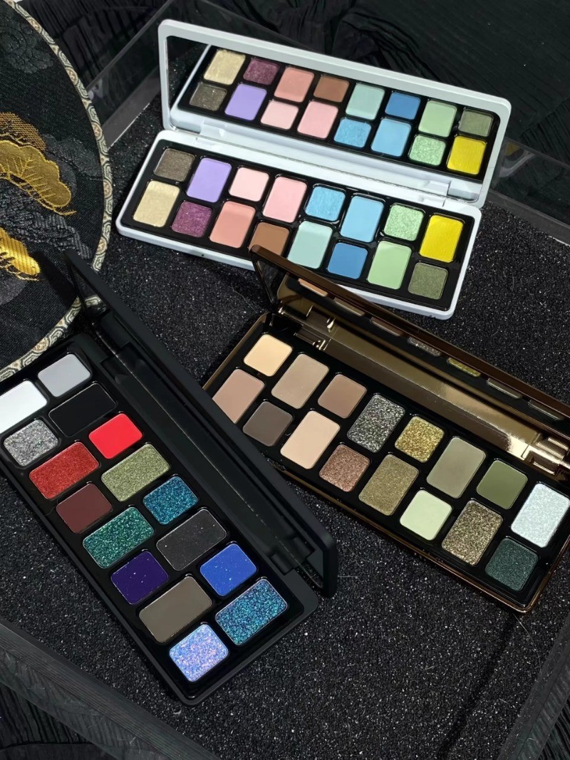 Cheeryep 16 Color Eyeshadow Palette Floating Makeup Multicolor Daily ...