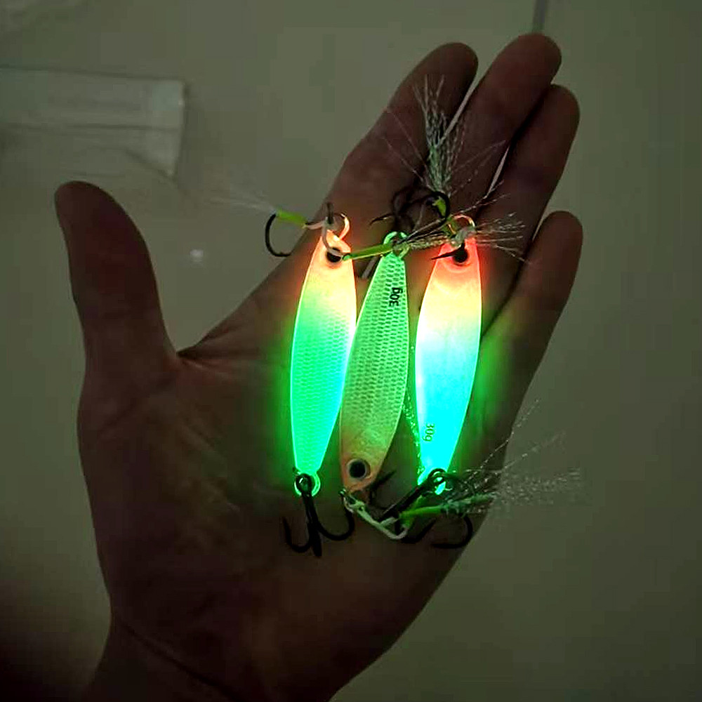 New Fishing Luminous Jigging Hook Spinner Bait 7g/10g/15g/20g/30g/40g Laser Metal Jig Spoon ...